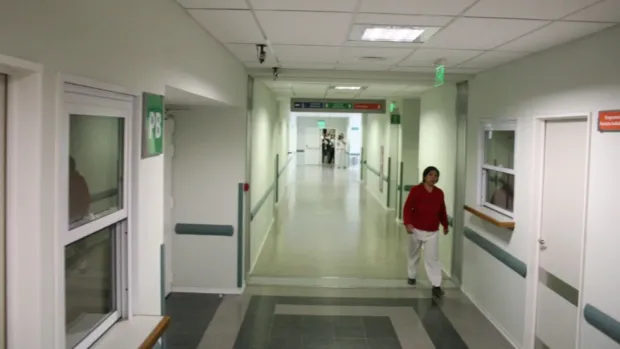 Un cadáver espera desde hace 20 días para ser retirado de la morgue ...